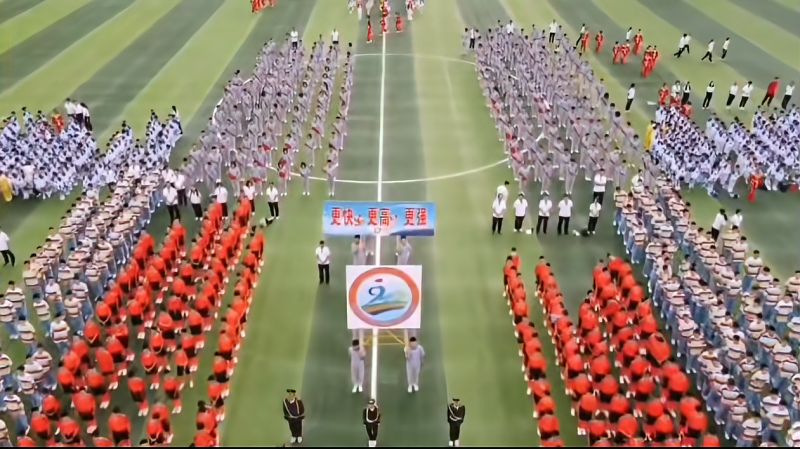 震撼的学校运动会开幕仪式