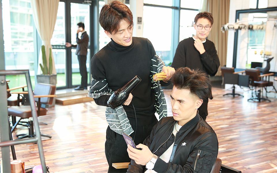 发型师只要学会这个,就能将男士发型客单价提升一倍!