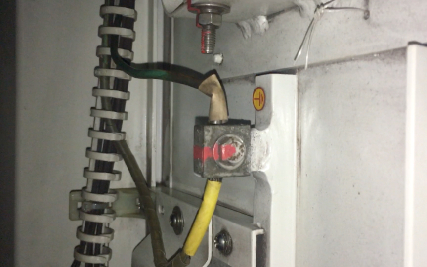 罕见!(全网首发)广州地铁改门蚕宝宝BBD微动塞拉门内部结构