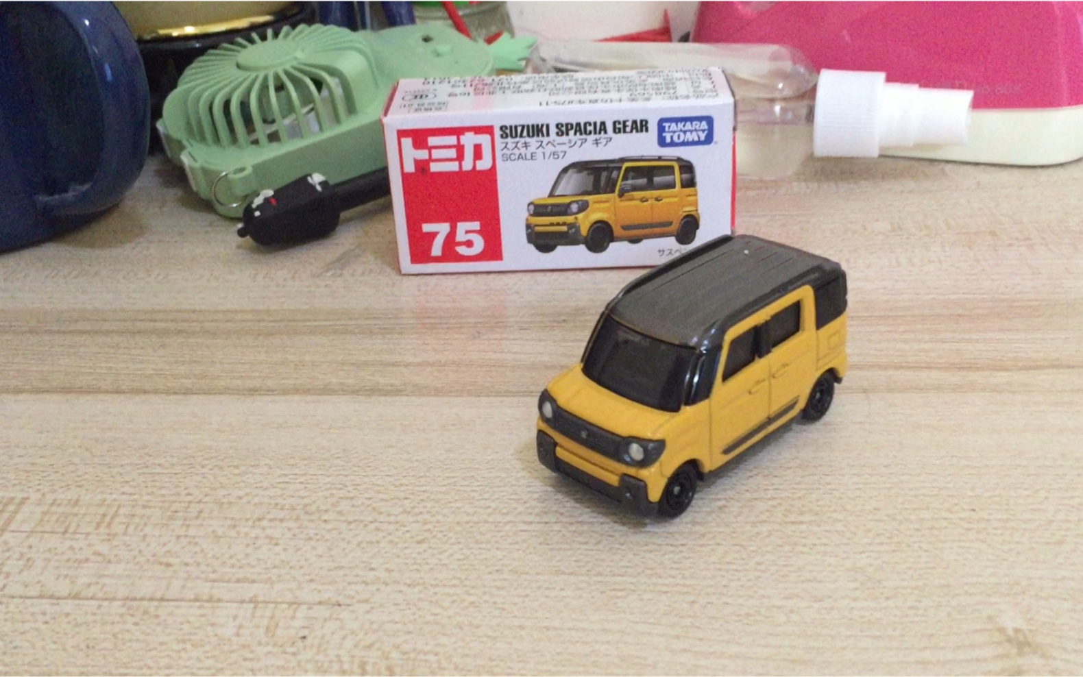 红白盒Suzuki Spacia Gear开箱测评附加识别小车生产年份的方法