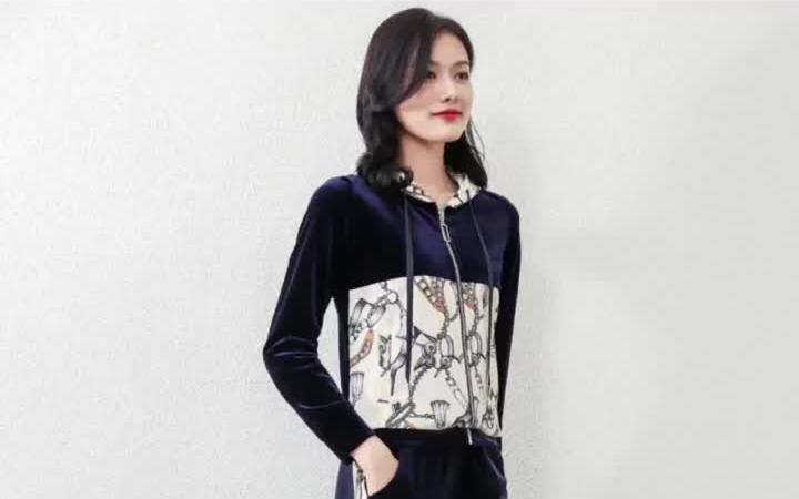 形象设计师告诉我们,服装是你第二张脸。