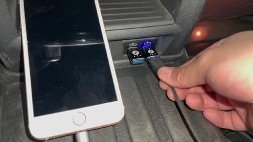 宝马充电转接头,c接口转usb,解决没有usb口的问题,电脑也能用