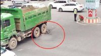 大货车高速车祸视频现场 灰飞烟灭 不敢看 行车记录仪记录碰瓷斗气别...