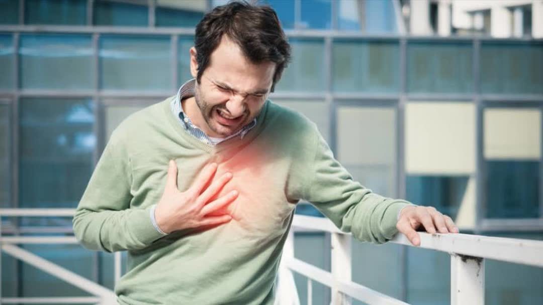 "猝死"发作前,3个"微症状"会出现,及时发现可自救!