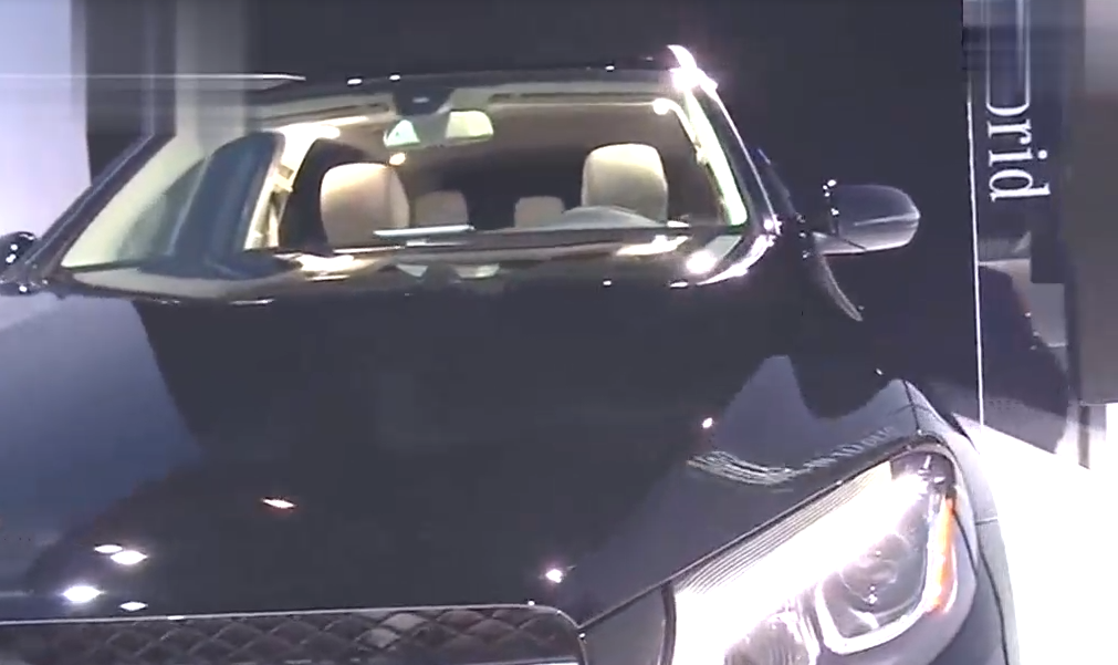 外观霸气内饰豪华,2019奔驰GLC350e插电混动suv