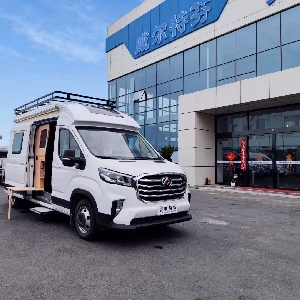 舜宇威尔房车工厂电哥 