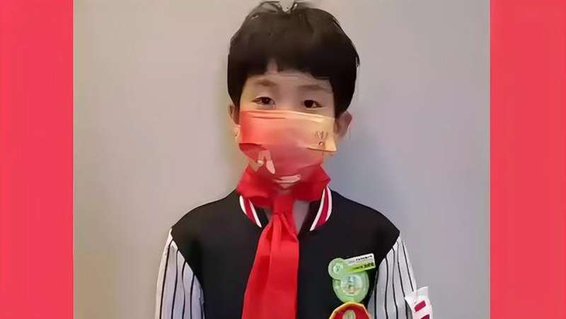 【丹东印象】抗疫手势舞《燎原四方》。#辽宁好网民抗疫在行动