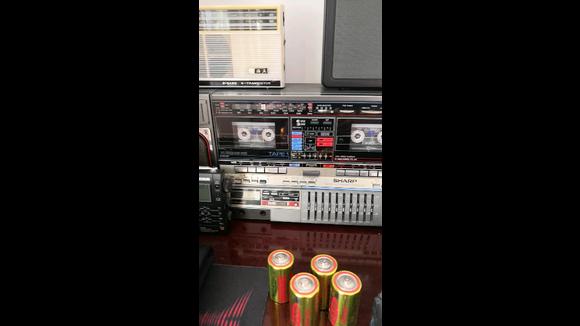 修一下多年收藏的800录音机