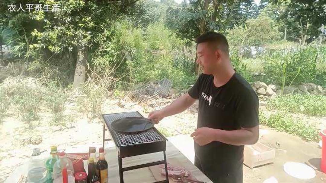 猪排骨这样的做法,已经失传了,味道就是好吃!