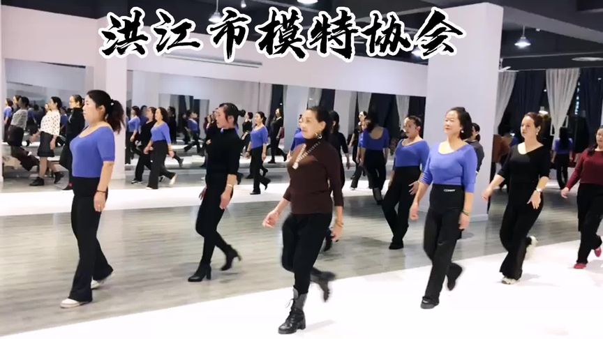 #行走艺术#旗袍秀 #模特协会#形体仪态 蜕变从这里开始