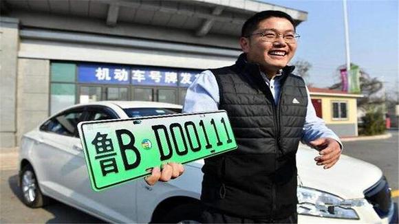 新能源车贬值率高原因是什么?买二手车要注意哪些?看完别被坑了