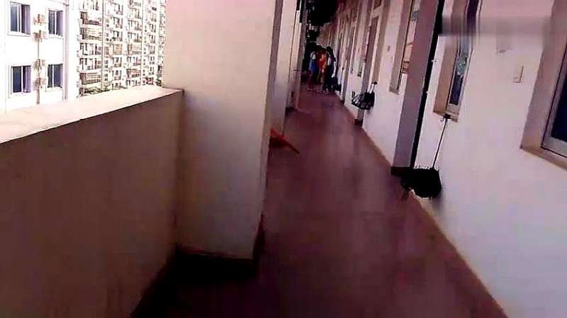 广西外国语学院文化宿舍评比(16酒管本1班西八509)