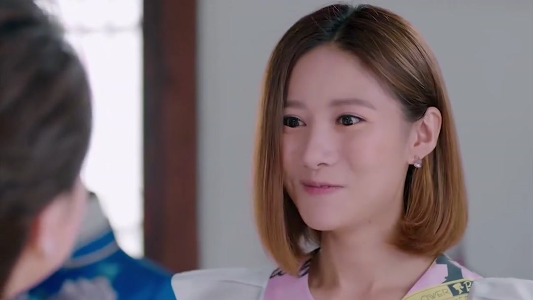 因为遇见你54:张雨欣得意师父改变旗袍,老绣掌恼怒,脸都黑了