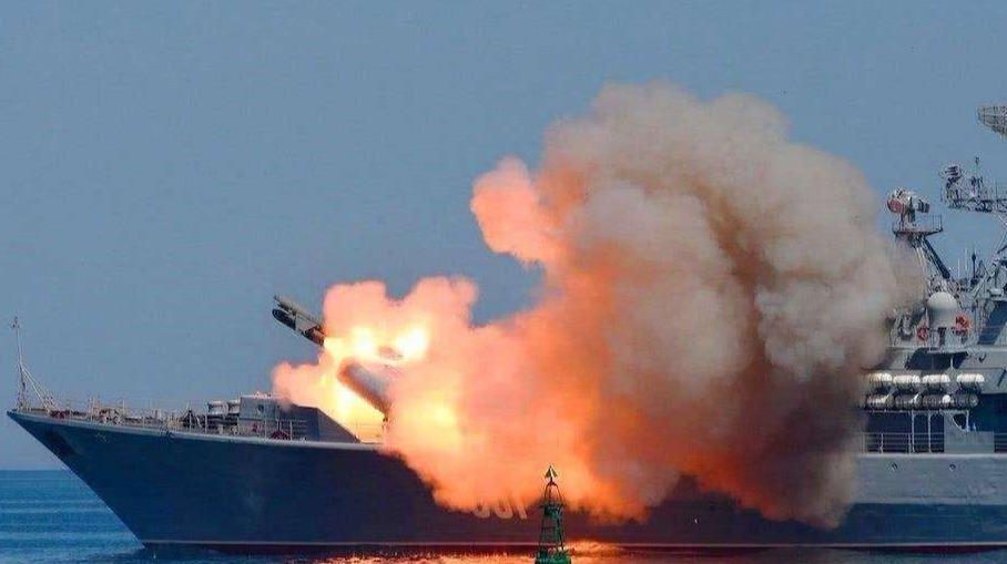 新高超音速导弹10连射,5分钟就能飞跃上千公里,美军对手来了