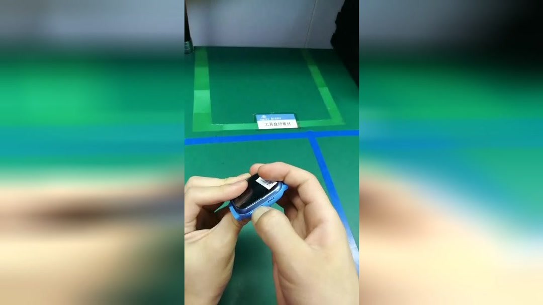 Kido手表卡槽取出方式