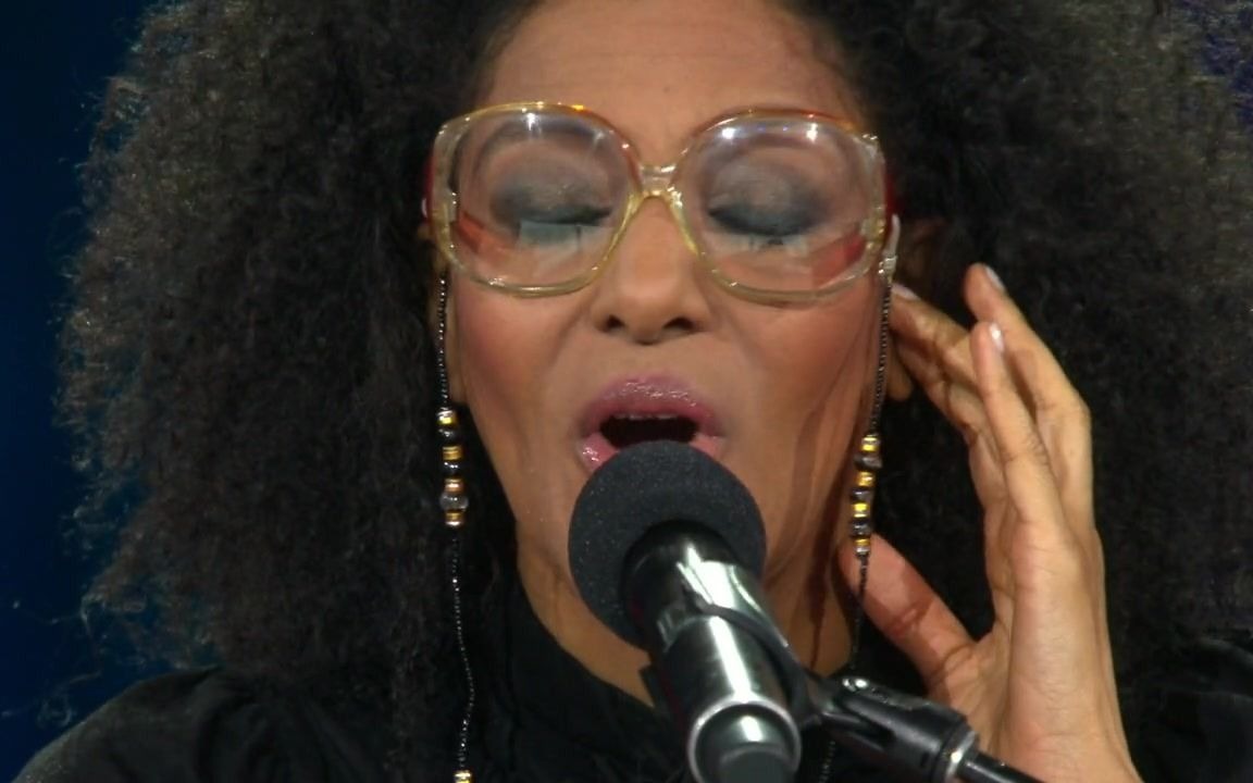 《一个女人, 五个角色, 和一堂未来的性教育课》TED演讲(听力加强无...