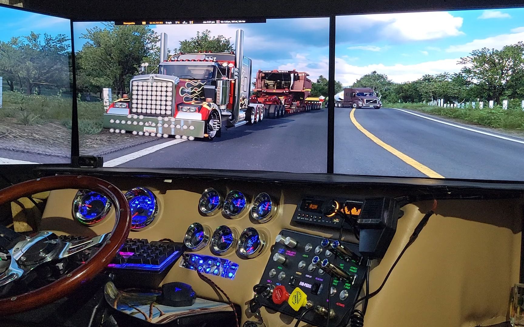 美卡 v1.44 | 模拟器重载货物行驶在小路上