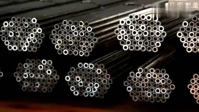 钢管原来是这样制造出来的,解开了我多年的迷惑,长见识了