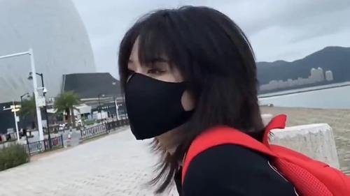 小姐姐,摘下口罩的一瞬间,真的被惊艳