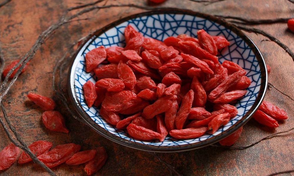 血管堵塞别心慌,常用它泡水喝,疏通血管,预防脑血栓