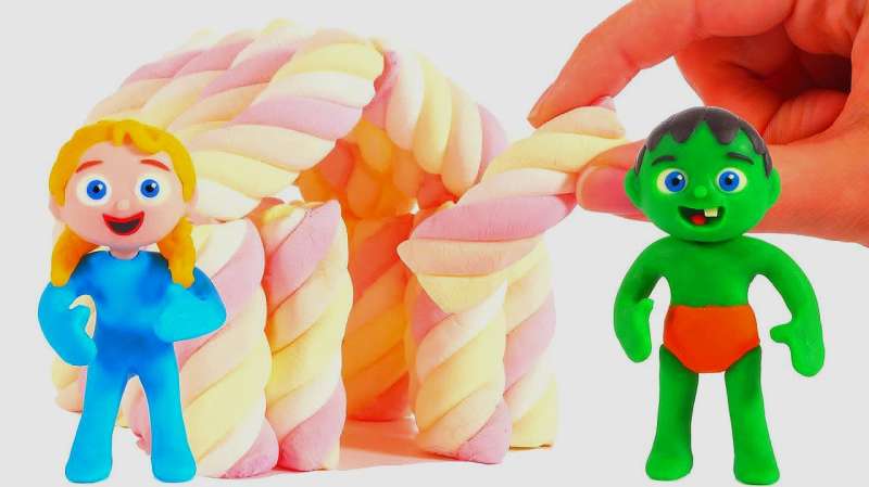 「宝宝说动画」孩子们一起建造了一个糖果屋!