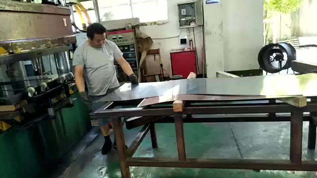 不锈钢门就这样制作成的