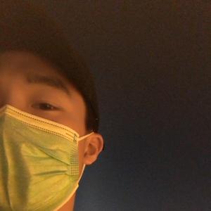 粤A不会修车的阿鸿 