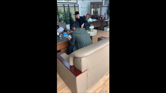 每天都有干工程的老板来考察