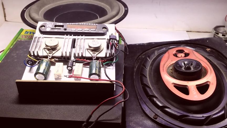 具有2N3055晶体管低音炮,A类蓝牙的重型低音强大立体环绕放大器