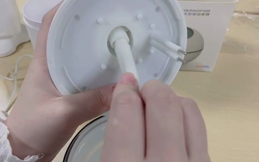 太空球加湿器操作视频