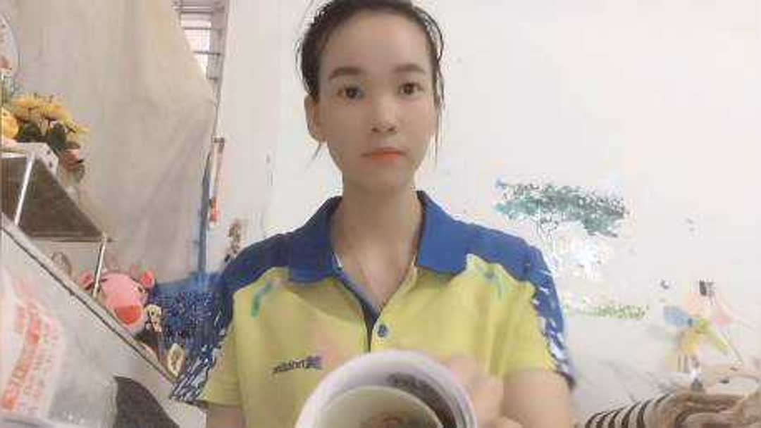 幼儿园老师每天下班各种事,原以为可以休息,没想到教案还是要写