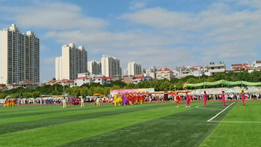 运动会开幕式,舞龙