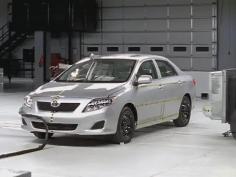 测试汇总集锦 丰田Toyota Corolla 侧面 碰撞测试