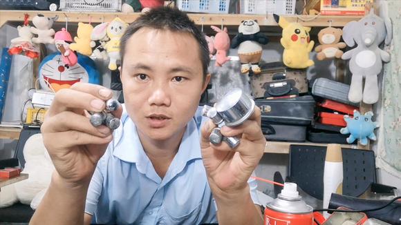 功放机回收利润高处理暇趾是关键,教你一招清洗旋钮开关麻子点!