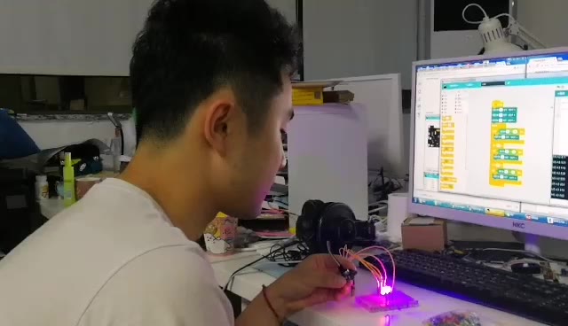 KittenBlock创意编程之吹灭LED灯-作业篇