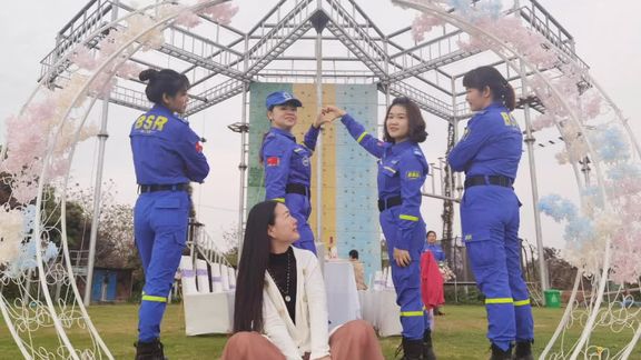 #青春的样子 #为人民服务 #一群人一条路坚持一直走下去