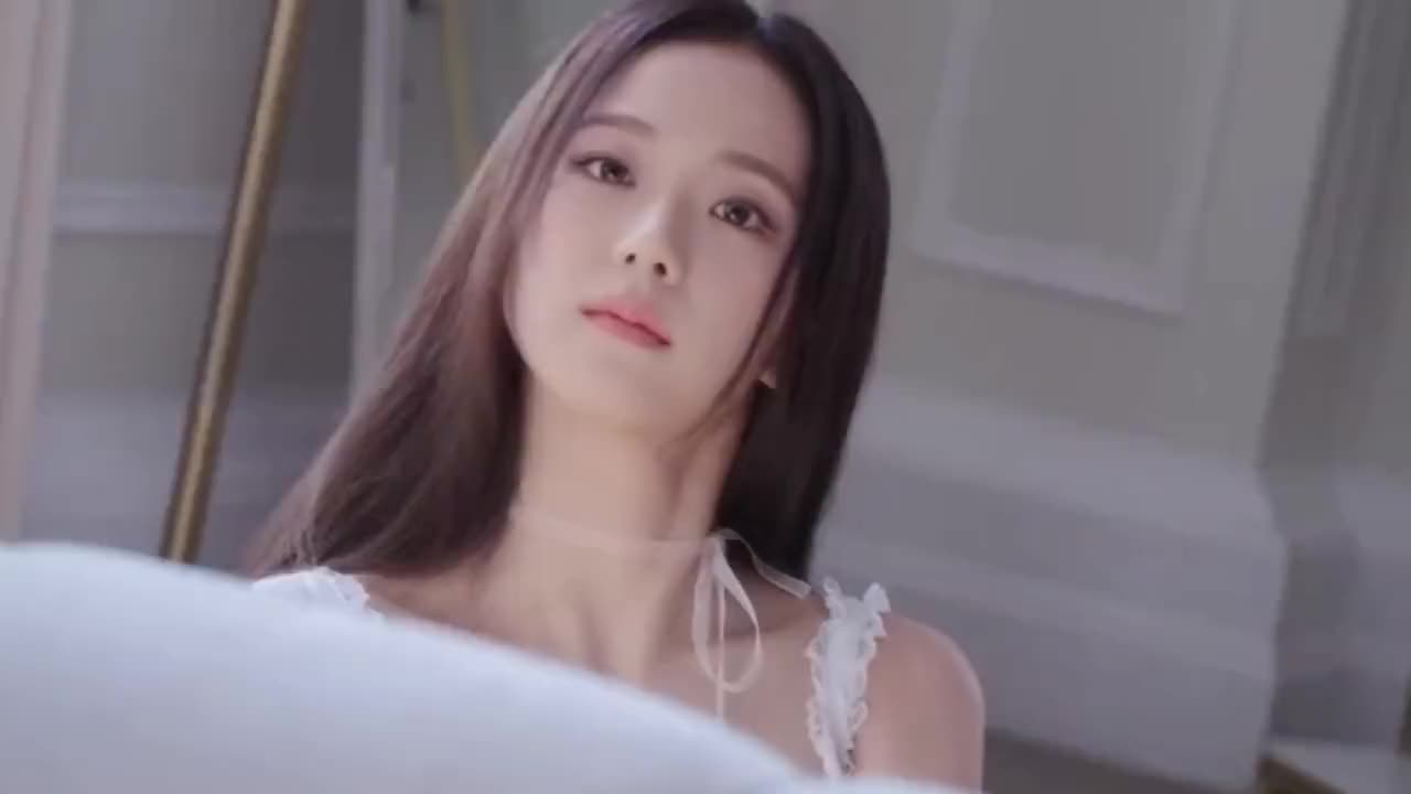 ...我还在感叹好美好美,结果下一秒这个造型的形成过程我真的像视频里...