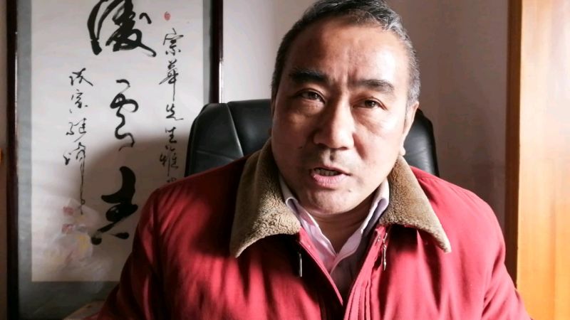 真诚赞美是搞好客户关系的秘诀,像你必须学会