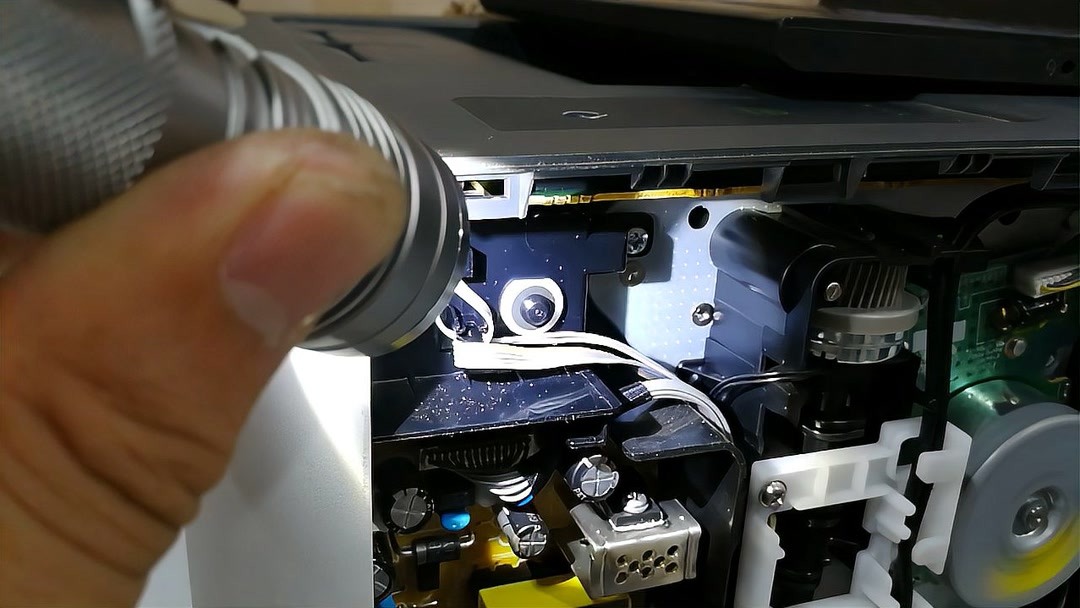 惠普150a打印机黑色正常,彩色无图像!究竟是哪里问题?解决篇