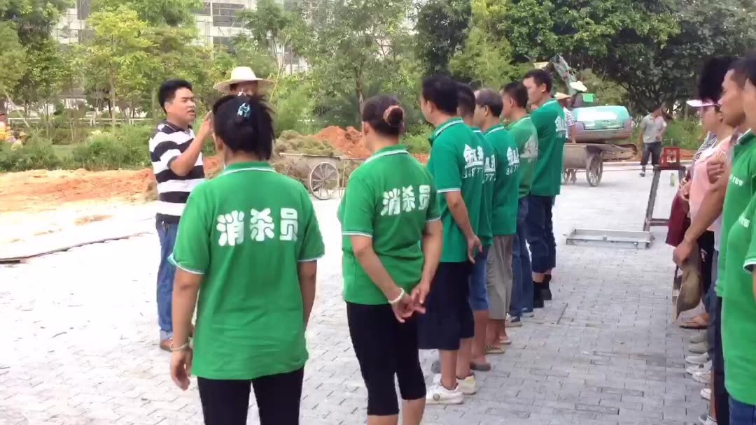 深圳大型保洁外包公司 金速来 保时捷4s店开荒清洁