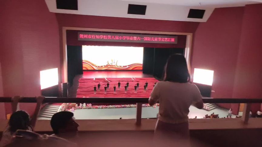 #演出现场 ,儿子六一儿童毕业演出节目#舞蹈表演