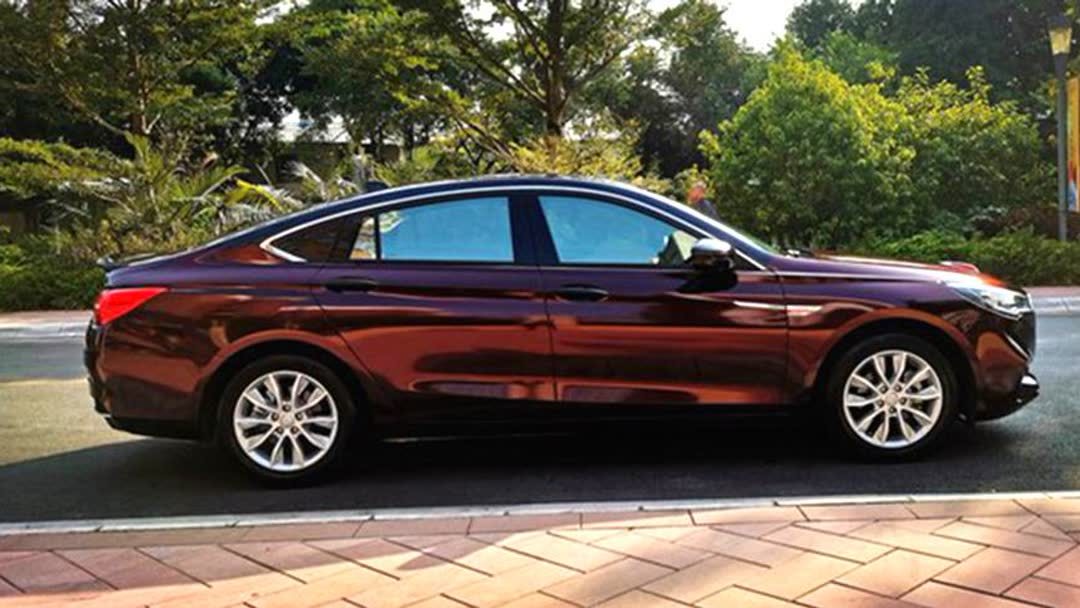 红旗"销量王"推1.5T版,近5米B级轿车,价格或降至12万左右!