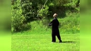 在国外流专的一套太极棍,国内看不到哦!