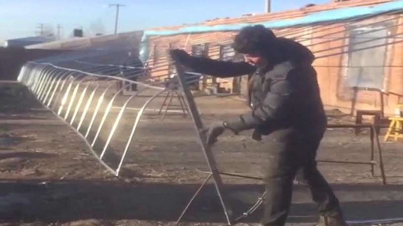 农村自制弯管器,这智慧,佩服佩服!