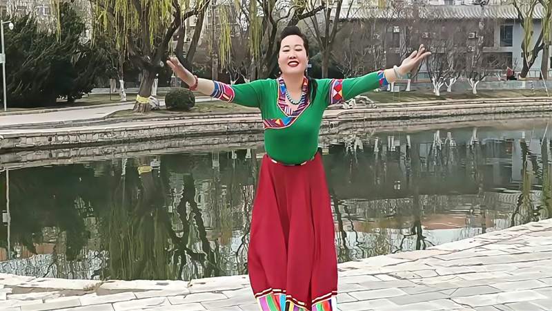 广场舞《洗衣歌》经典藏族舞蹈,适合公园里跳的广场舞