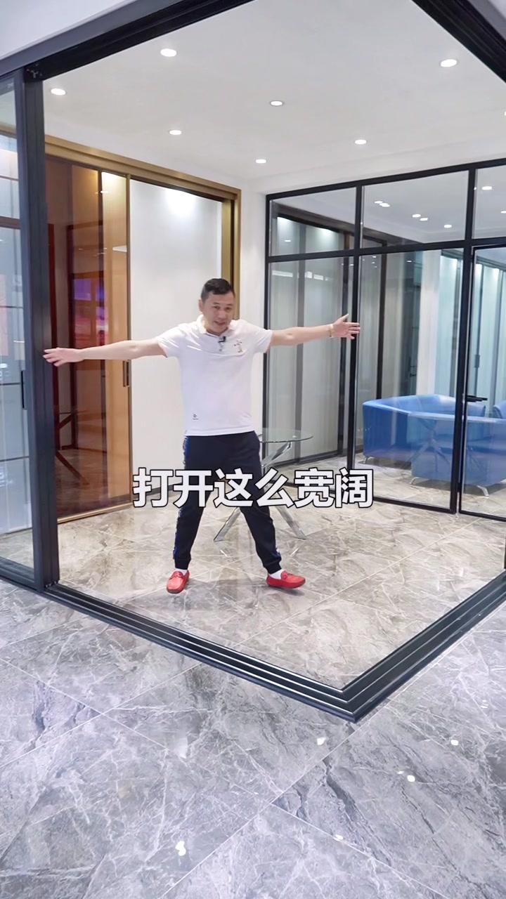 极窄推拉门,七字无转角设计,不占空间视野开阔#门窗 #极窄门窗