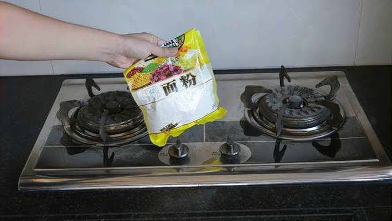 灶台旁不要放这5样东西,很多家庭有放,记得拿走比较安全,看看