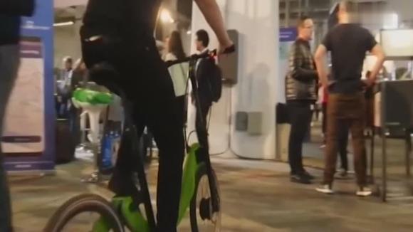 英国上市无链条折叠电动自行车,售价折合人民币2.44万元!