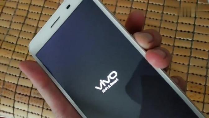 vivoxplay手机开不了机一直停在开机画面