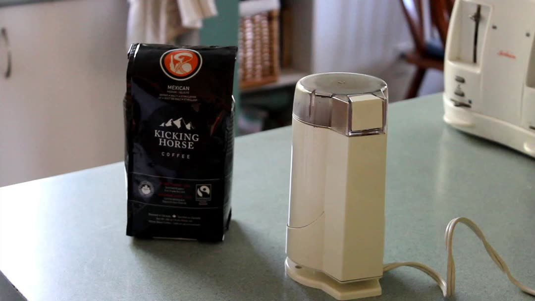 英语口语教学视频-【跟Jim学英语】英语口语"making coffee"